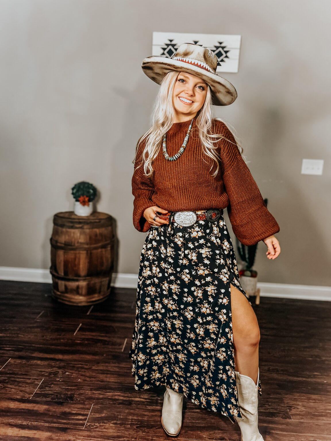 Turning Basic Clothes into a Dreamy Western Look - Kiersten Zile