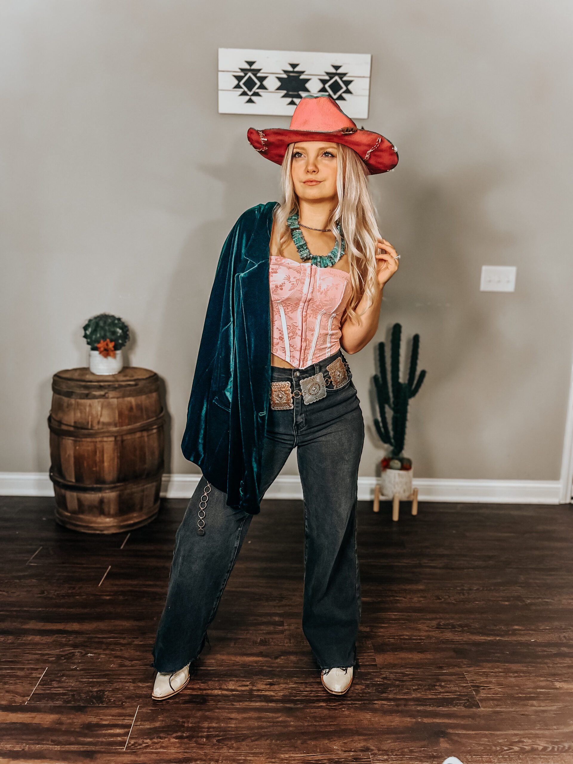 How to Make an Outfit Look “Western”: A Beginners Guide to Western ...