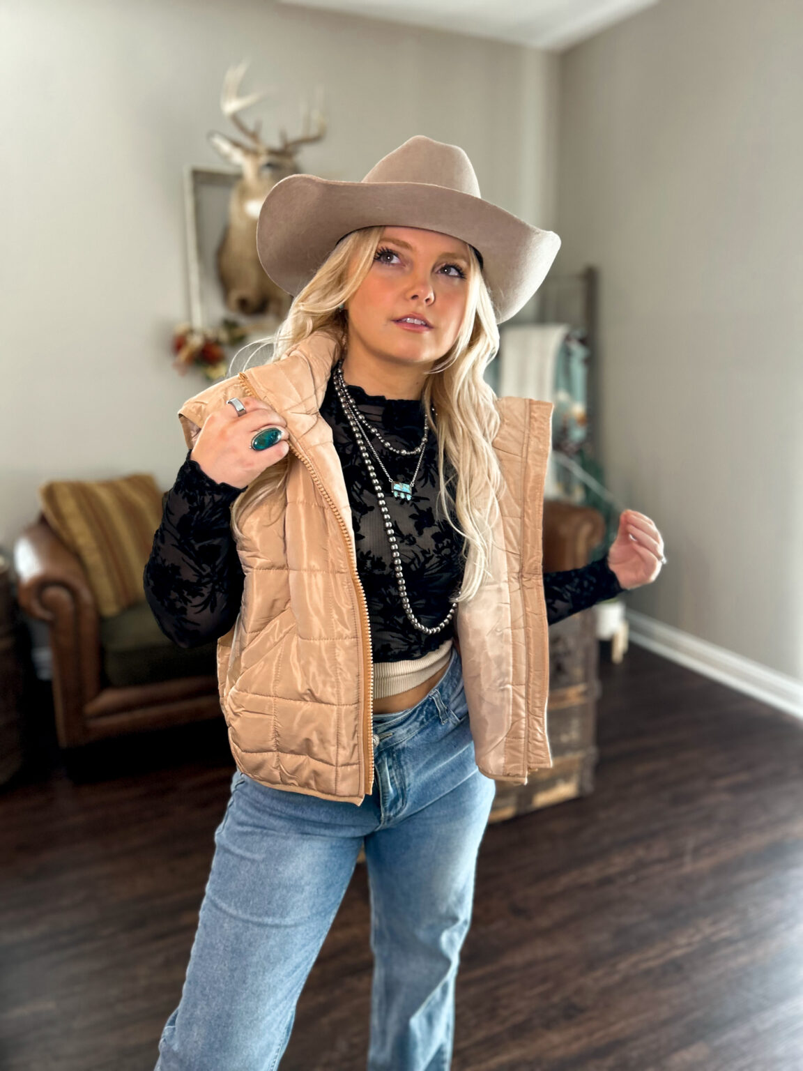 How to Style Clothes to Fit Your Body Type - Kiersten Zile